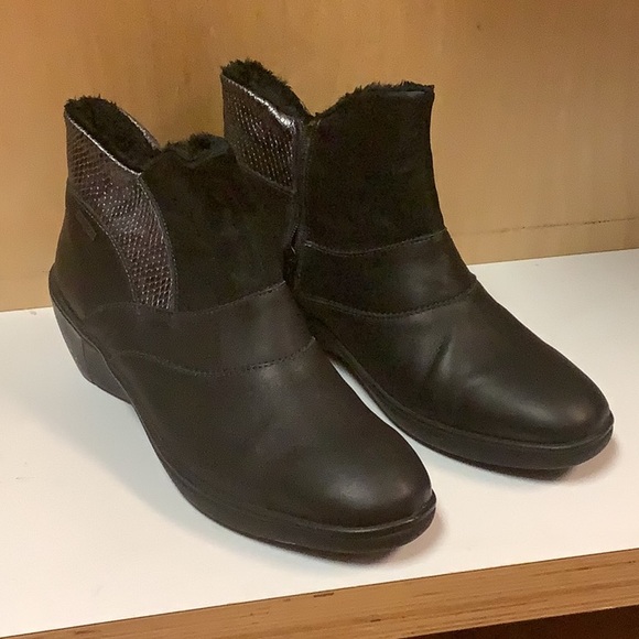 Romika | Shoes | Romika Savona Black | Poshmark